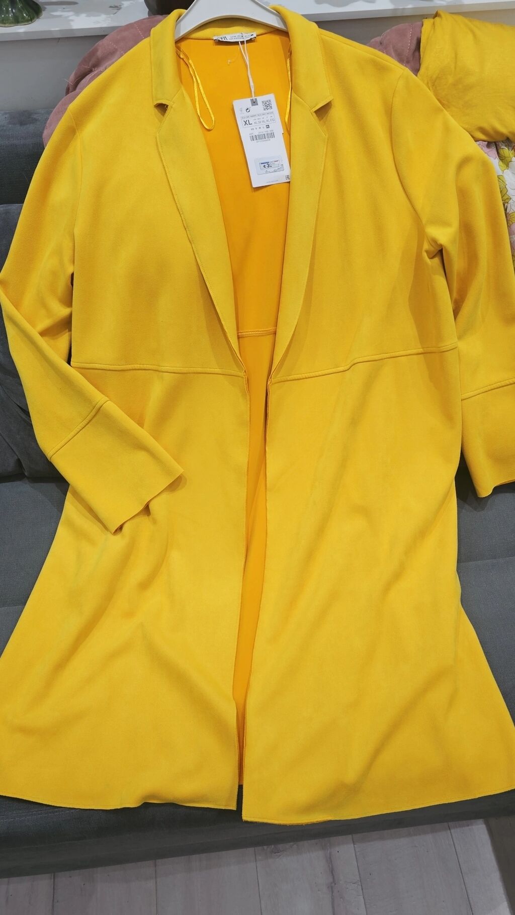 Zara, XL (EU 42), Jednobojni