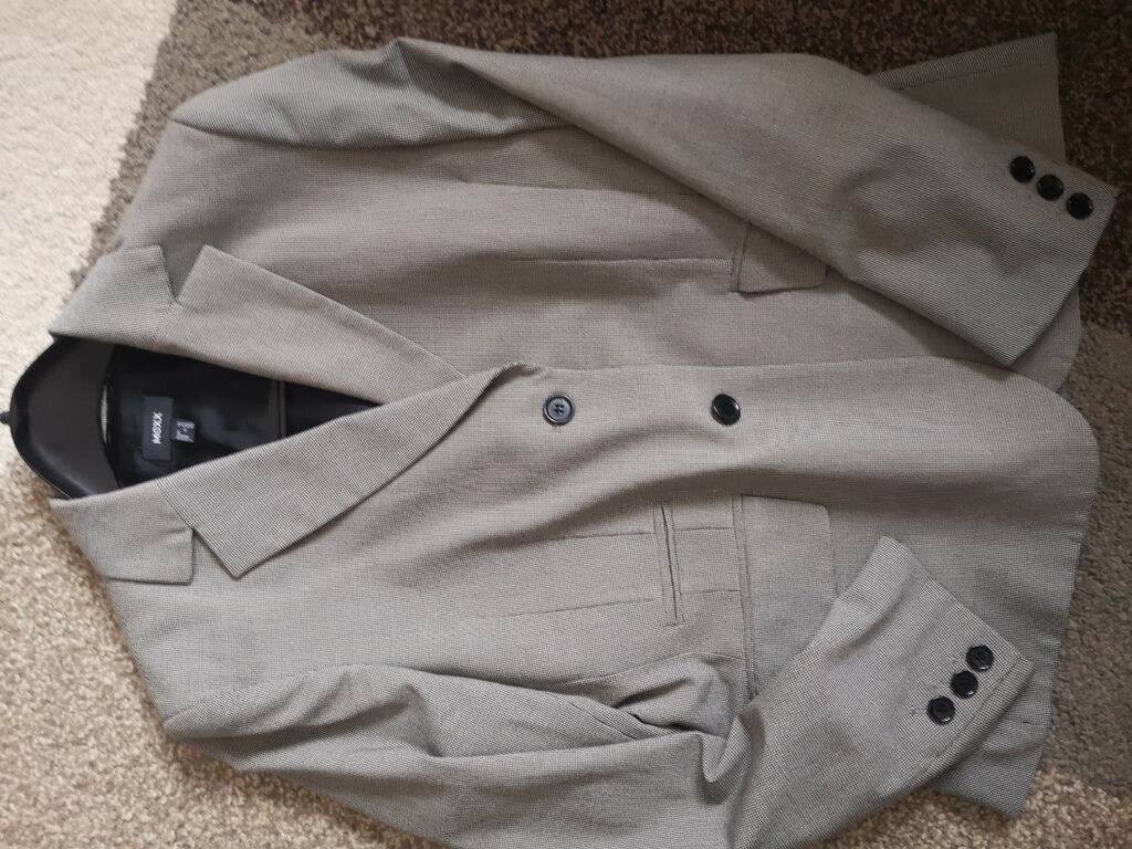 Mexx, S (EU 36), Karirani