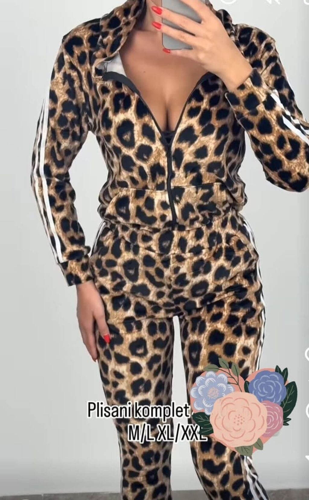 Ženski plisani komplet sa animal printom (leopard). Dvodelni set