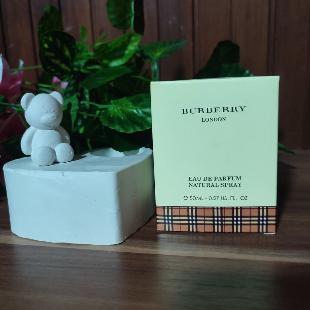 Burberry London ženski parfem 50 ml Odličan kvalitet i trajnost