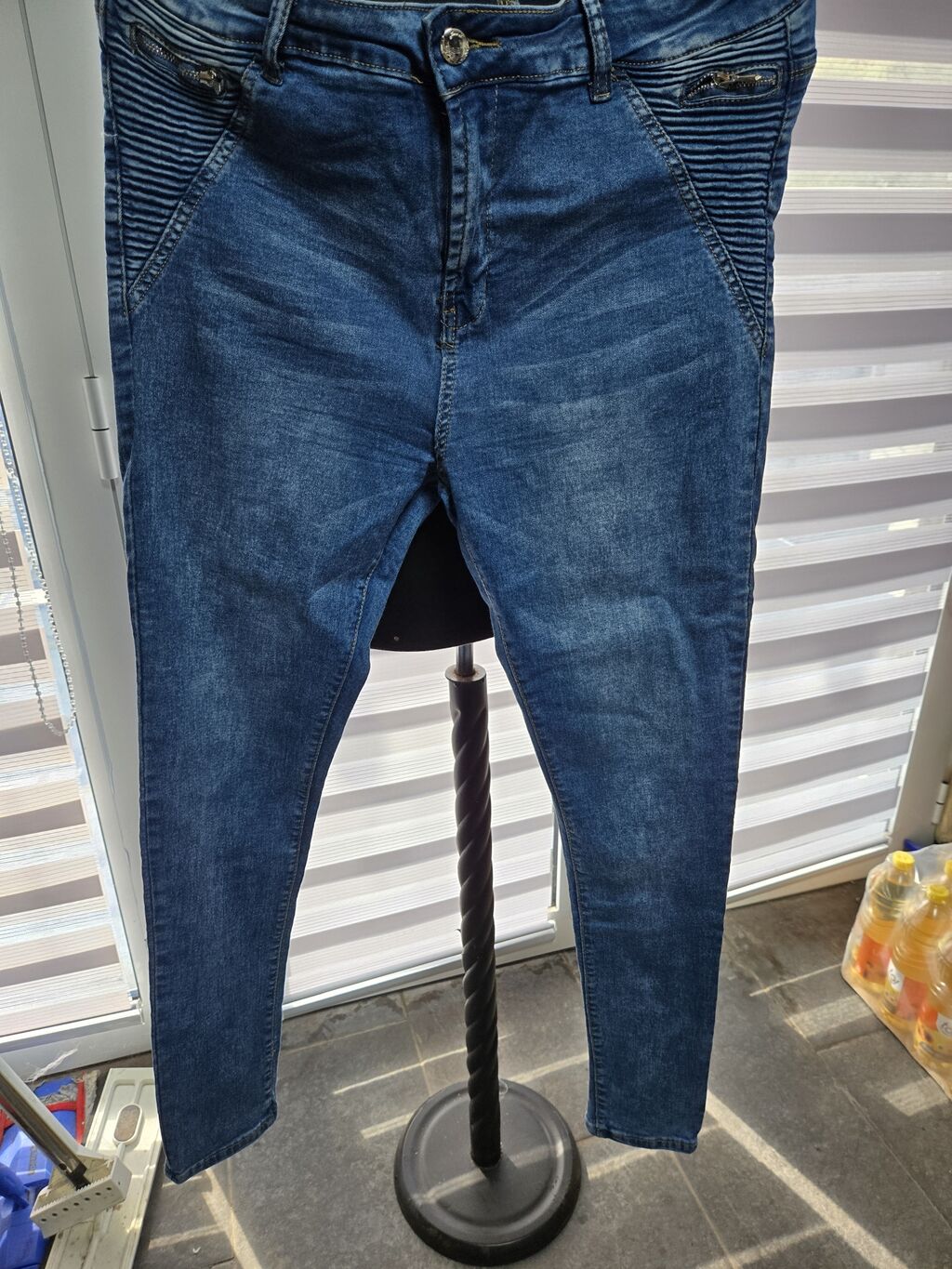M. Sara jeans pantalone – tamno plavi slim/skinny kroj - Brend: M