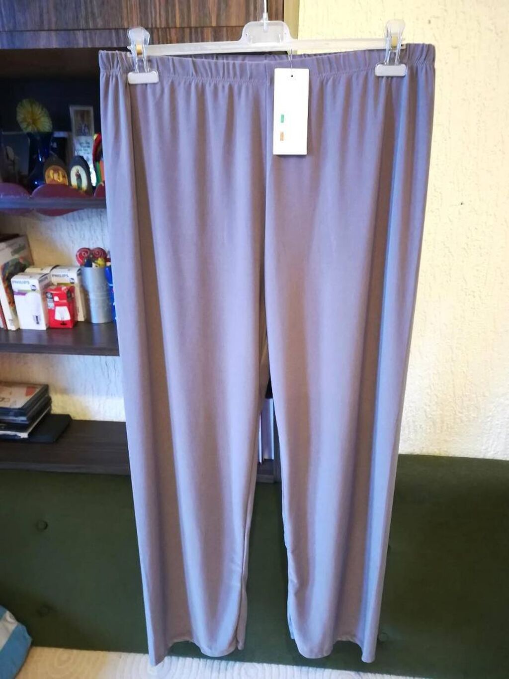 2XL (EU 44), Normalan struk, Ravne nogavice