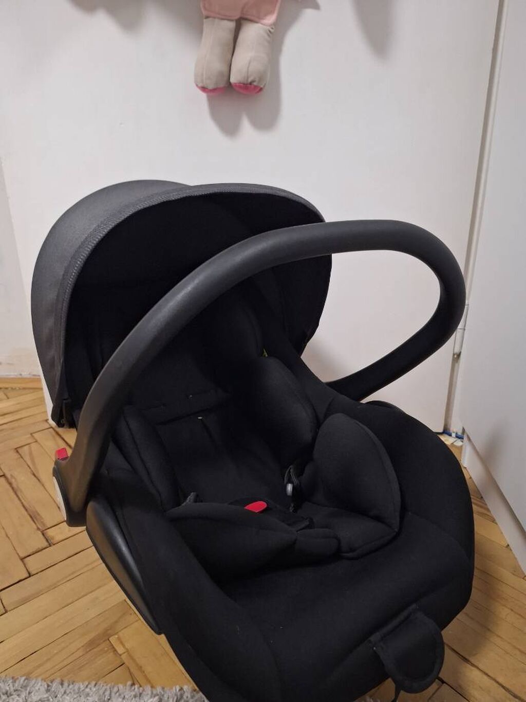 Sediste za auto,jaje. Malo korisceno u jako dobrom stanju