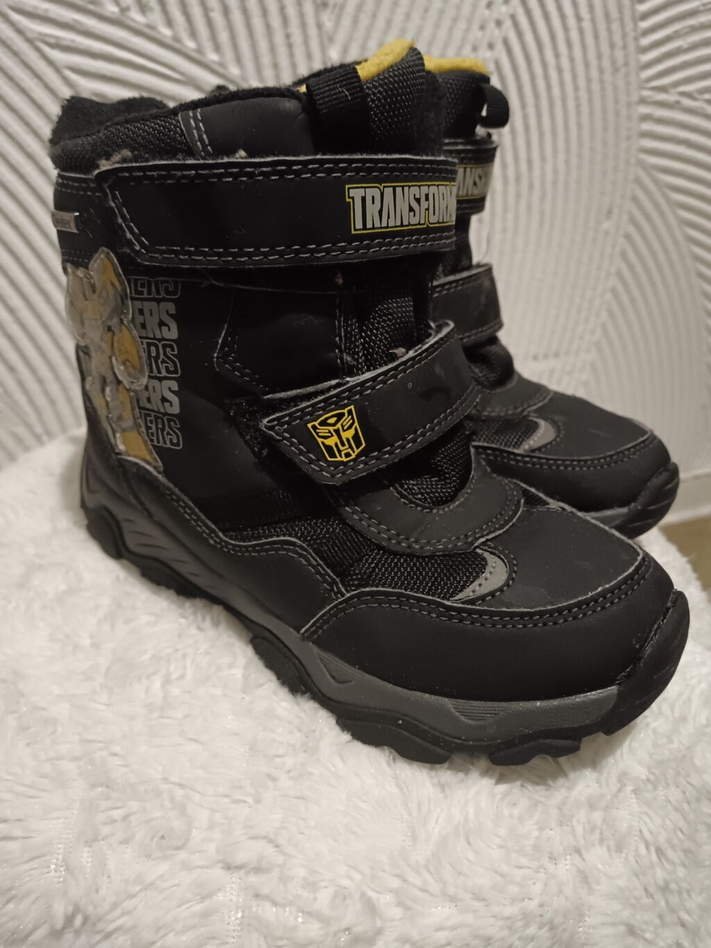 Dečje zimske čizme Transformers (Bumblebee motiv) - Boja: crna sa