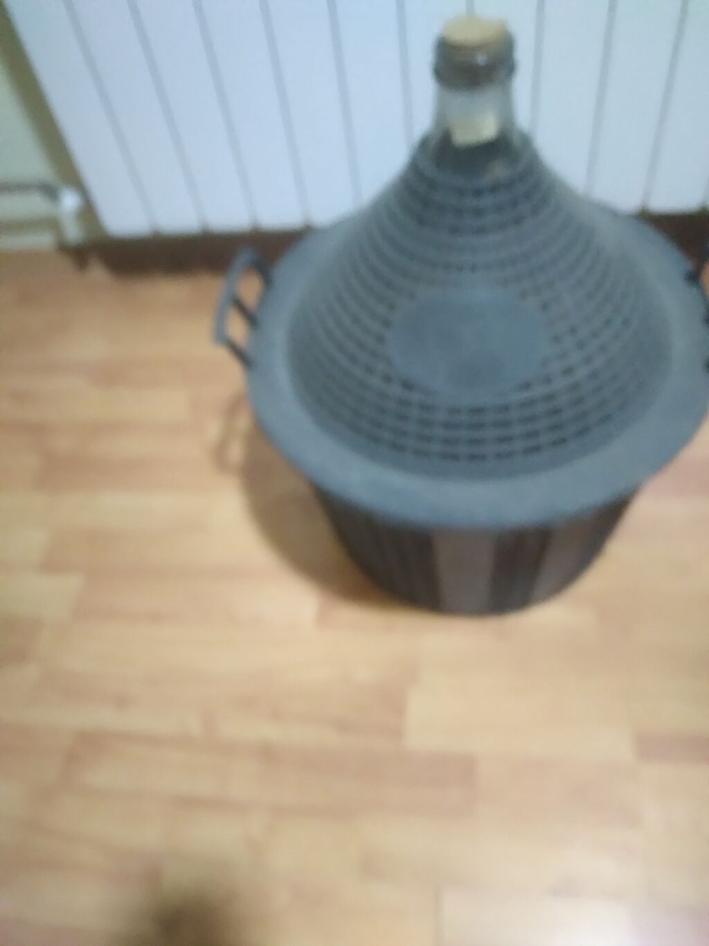Staklo, 34 l, Upotrebljenо