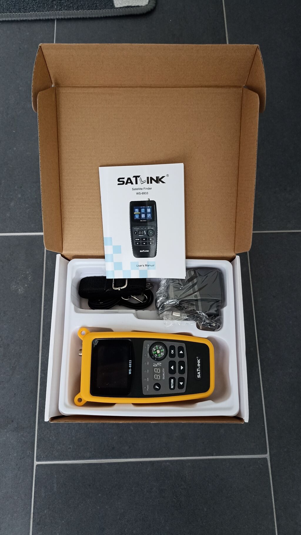 Satelitski finder Satlink WS-6933 DVB-S2 FTA C&KU Band digitalni
