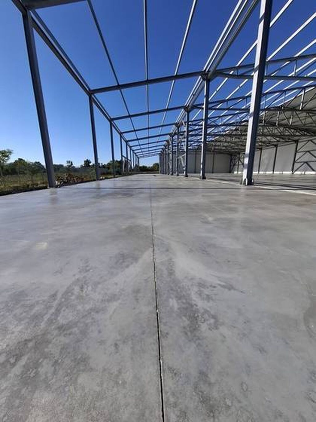 Industrijski podovi – Ferobeton Betoniranje industrijskih hala
