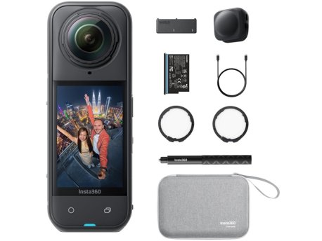 INSTA 360 X5 Essential Bundle