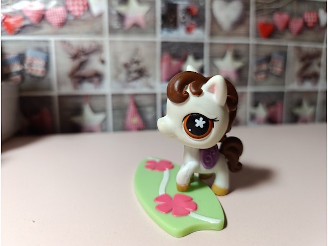 Littlest pet shop LPS