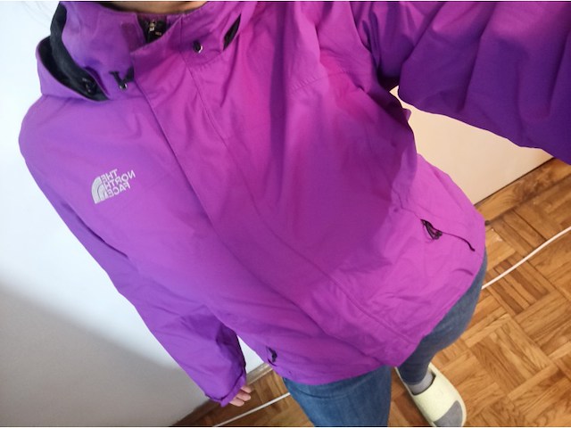 The North Face Hyvent jakna