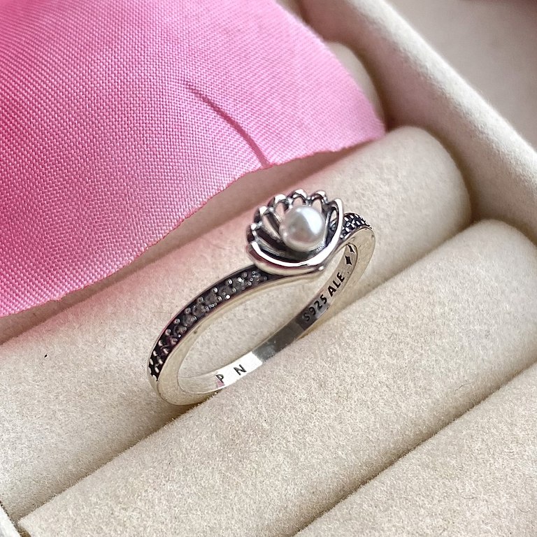 Srebrni prsten „Pearl Shell“ P522