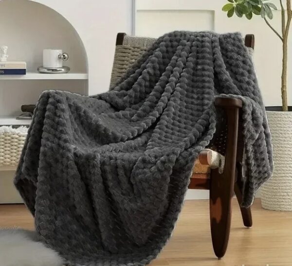 Soft ćebe rebrasto 150×200 – CRNO