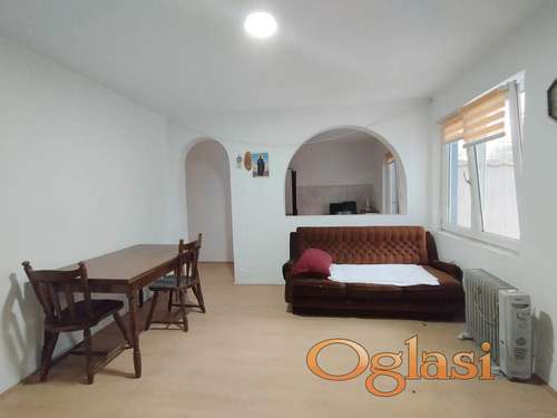 Prodajemo 2.5 stan, 59m2, Mali Mokri Lug-isključivo keš kupci!