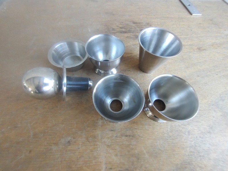 Metalno...