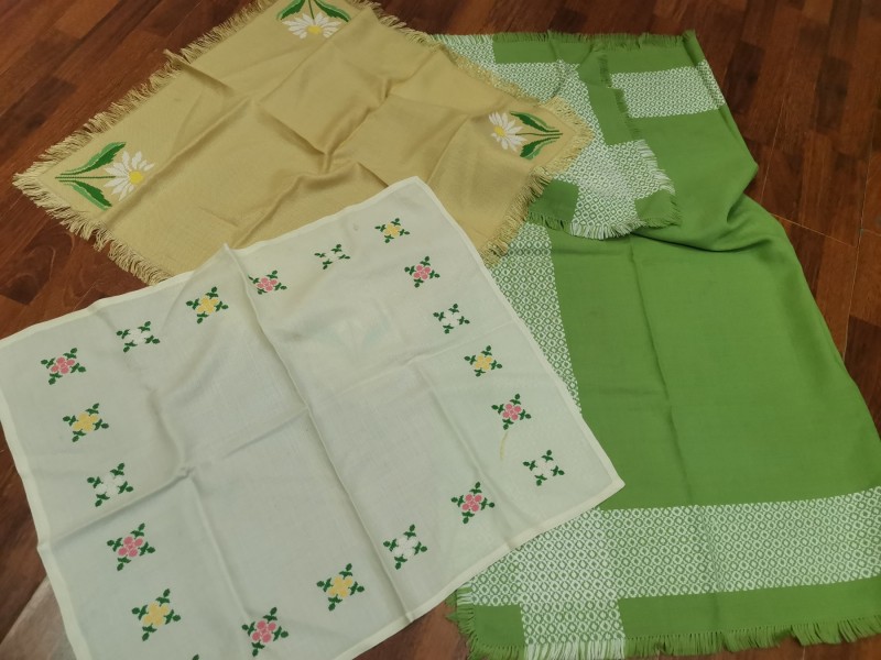 RETRO VEĆI MILJEI STOLNJACI