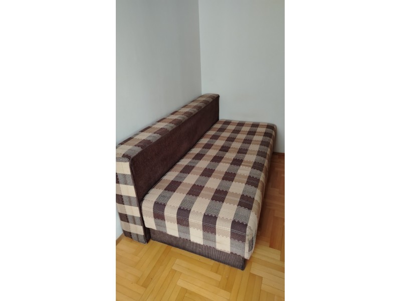 Francuski krevet na razvlacenje