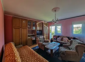 Izdavanje Kuća - Beograd, Čukarica: Sremčica - Rušanj