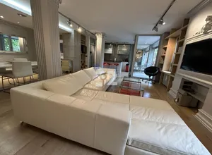 Izdavanje Stan - Beograd