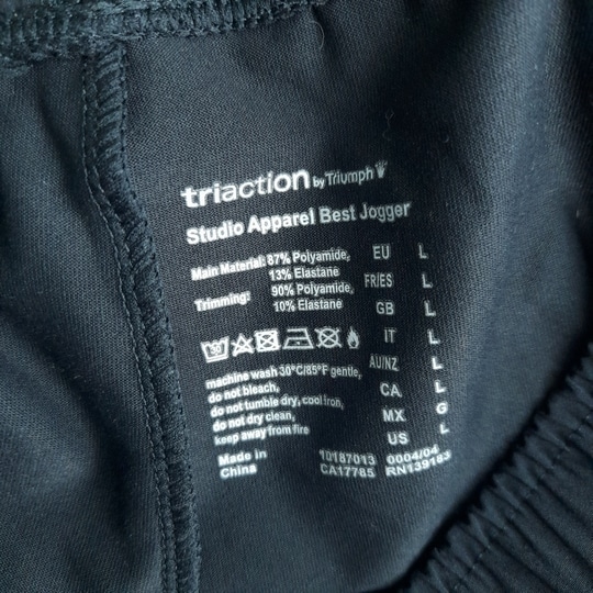 Trenerka Triumph, vel. L, Triaction, kao nova