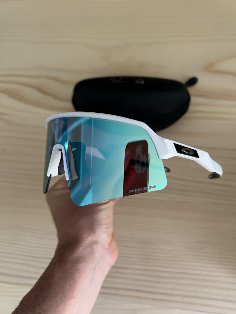 Oakley Sutro Lite