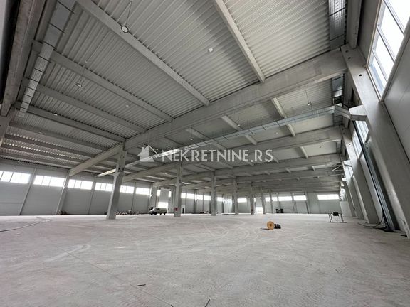 Industrijski park Smederevo, proizvodna hala od 6500m2 sa 1,2ha placa