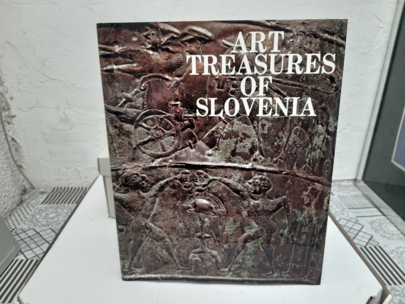 Nedeljom umetnost-Art treasures of Slovenia-DELUX