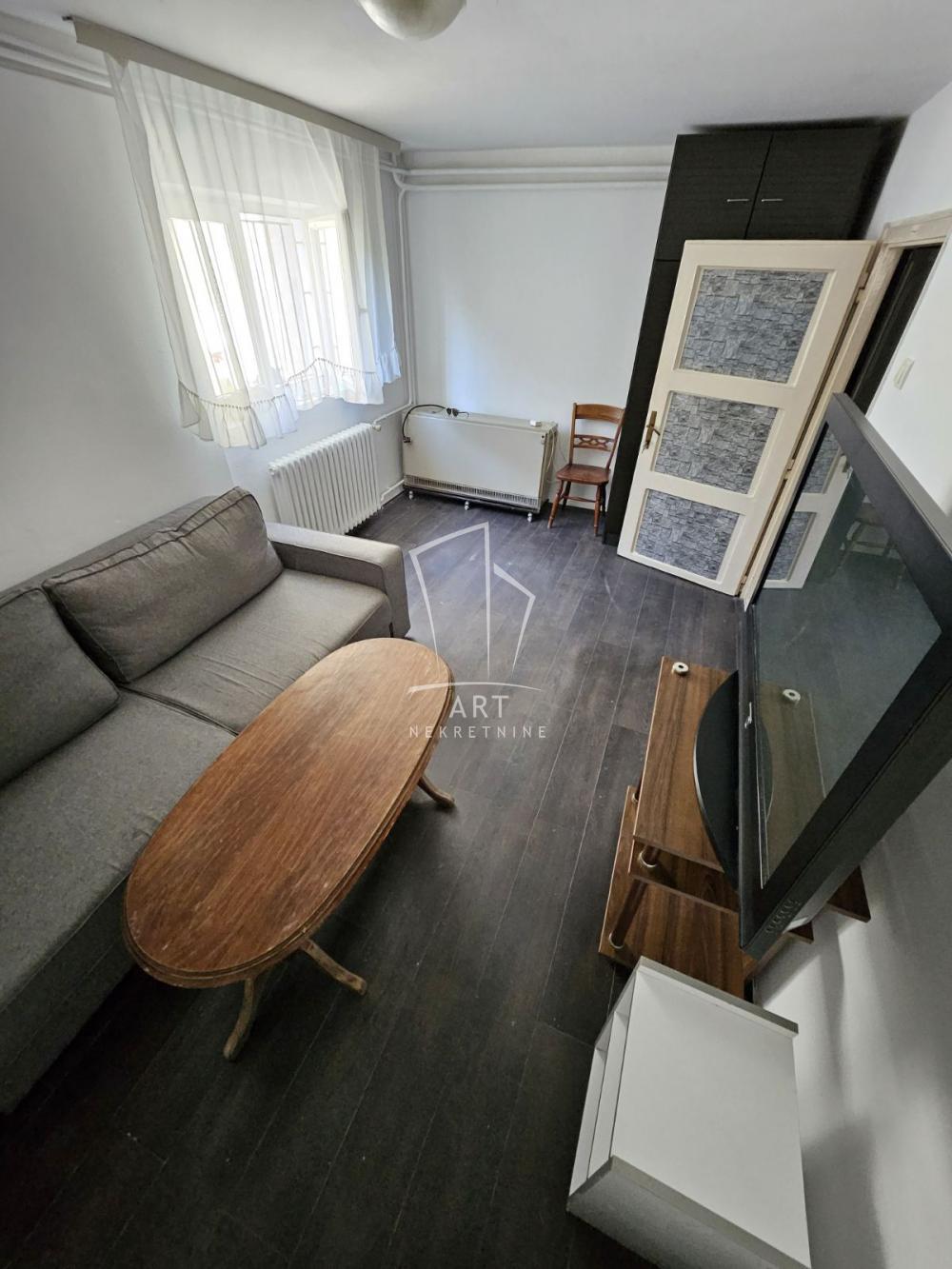 Učiteljska, Četvorosoban stan za izdavanje, 71m2, 450€