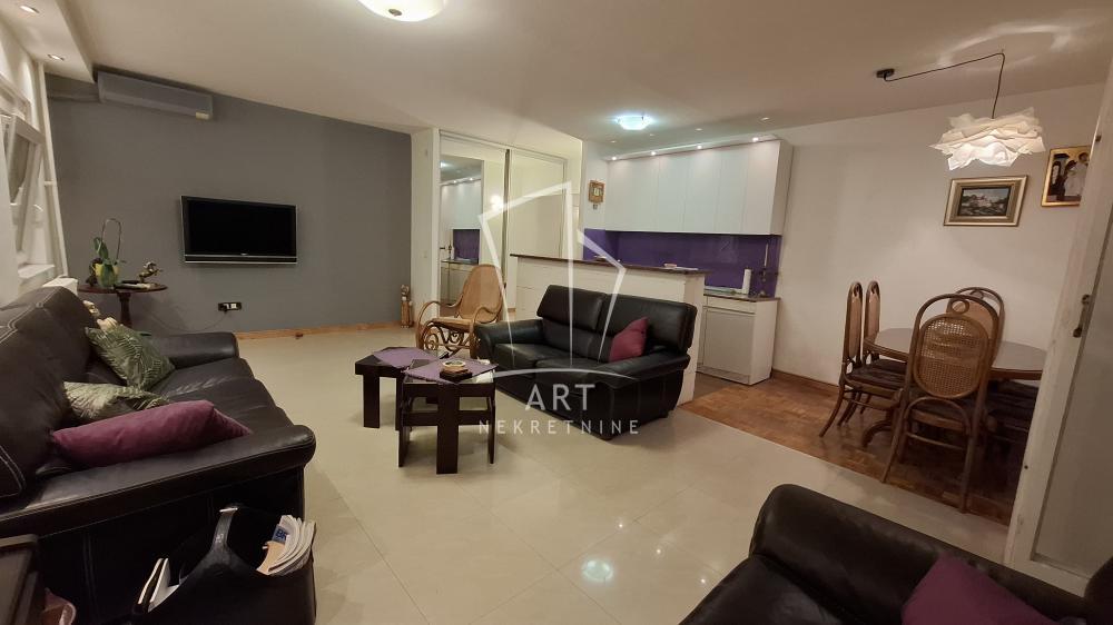 Gandijeva, Trosoban stan za izdavanje, 81m2, 800€