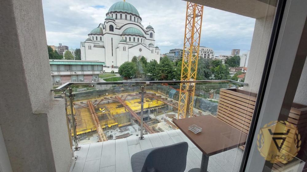 Trosoban stan za izdavanje, 70m2, 1.200€