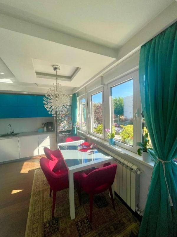 Aleksinačkih rudara, Trosoban stan za izdavanje, 82m2, 1.300€