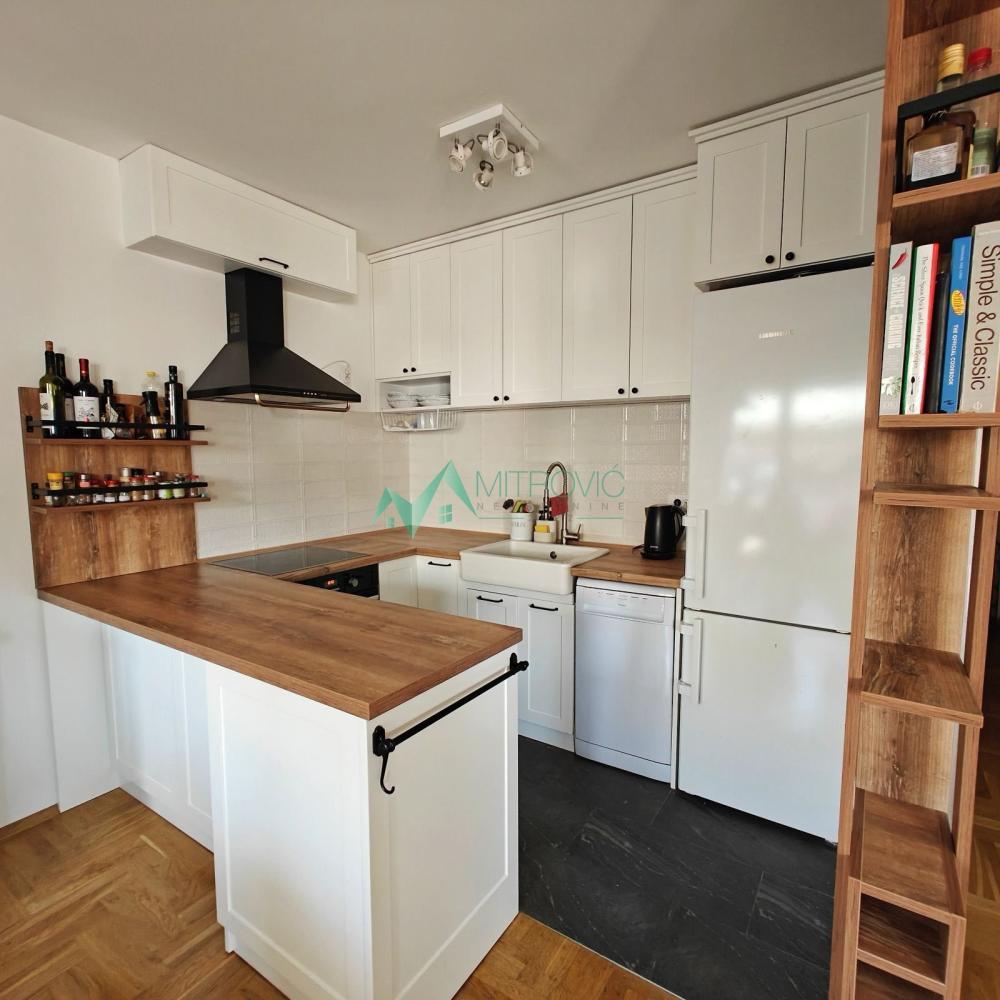 Trosoban stan na prodaju, 68m2, 169.950€
