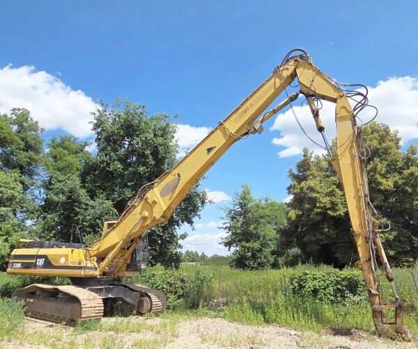 Caterpillar 330BL bager sa dugom strelom