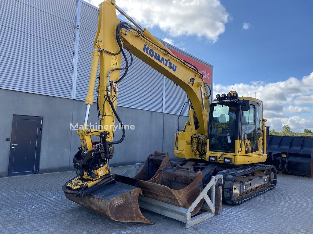 Komatsu PC138US-11 bager guseničar