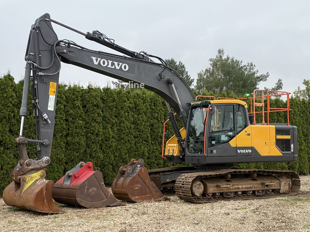 Volvo EC 220 EL bager guseničar