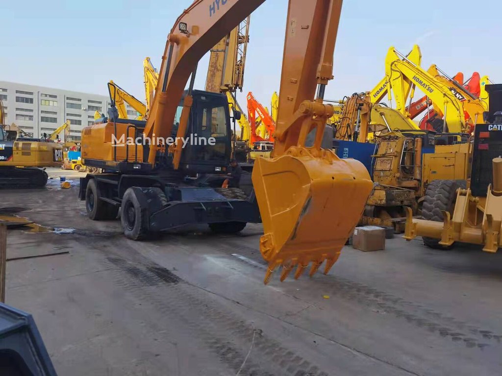 Hyundai R210W-7 bager točkaš