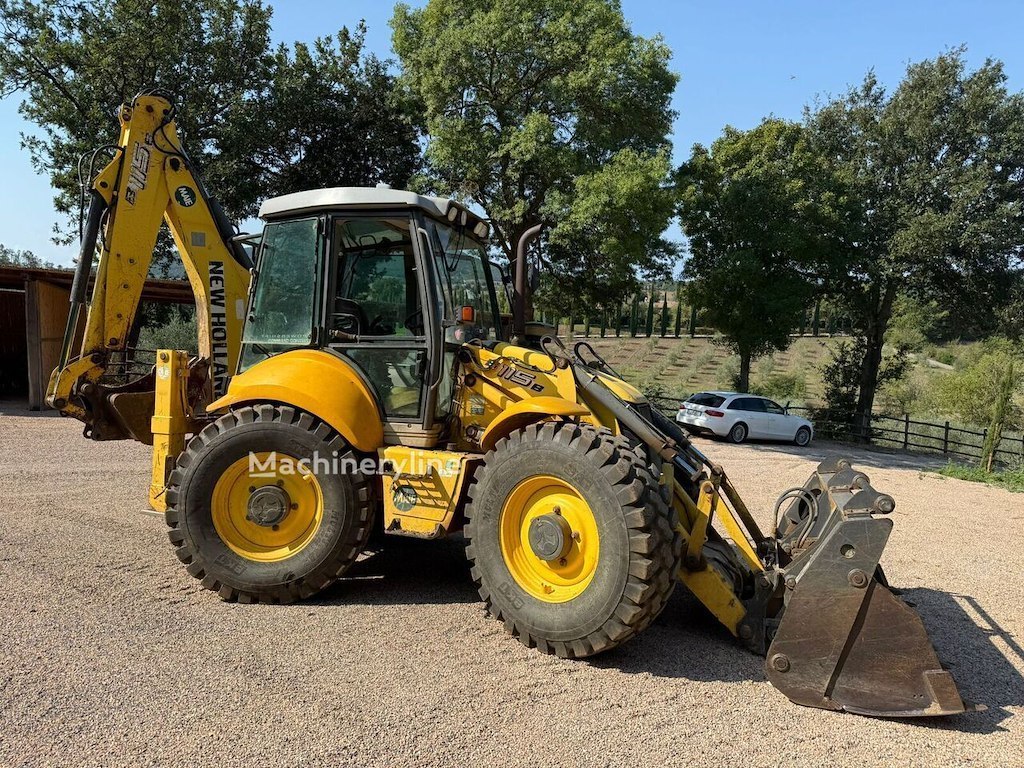 New Holland B115B bager-utovarivač