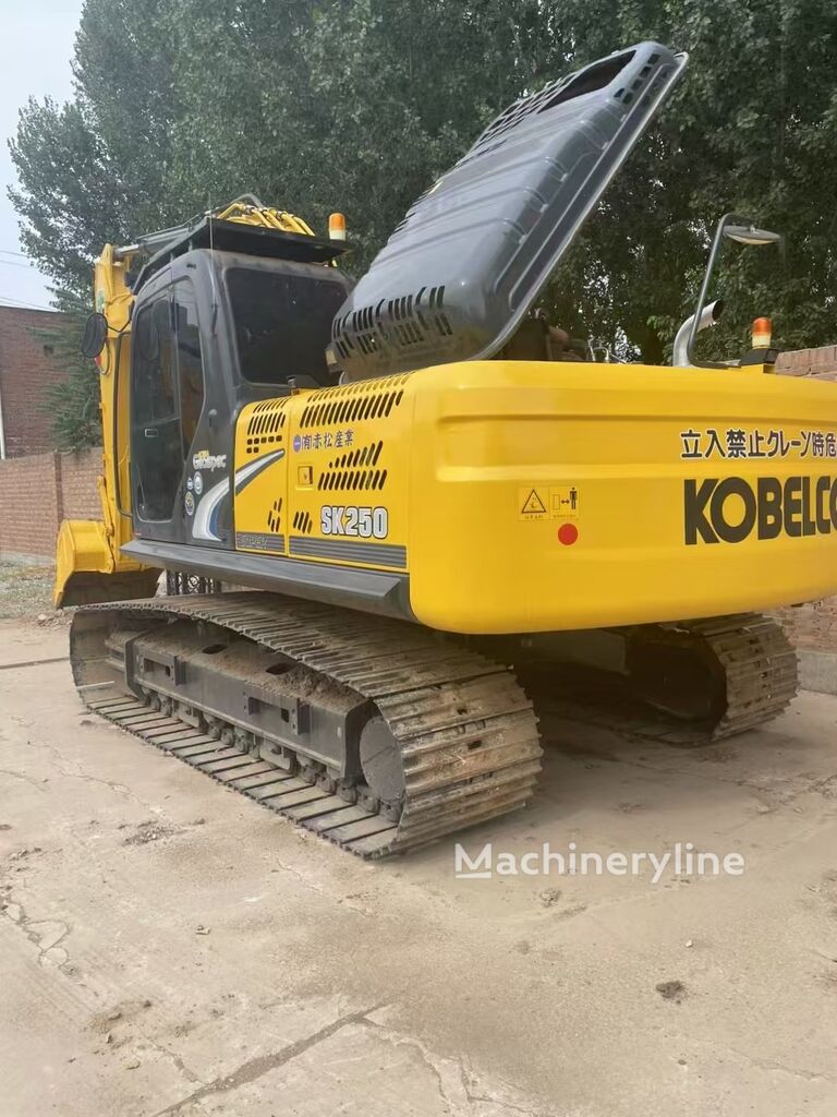 Kobelco SK250 bager guseničar