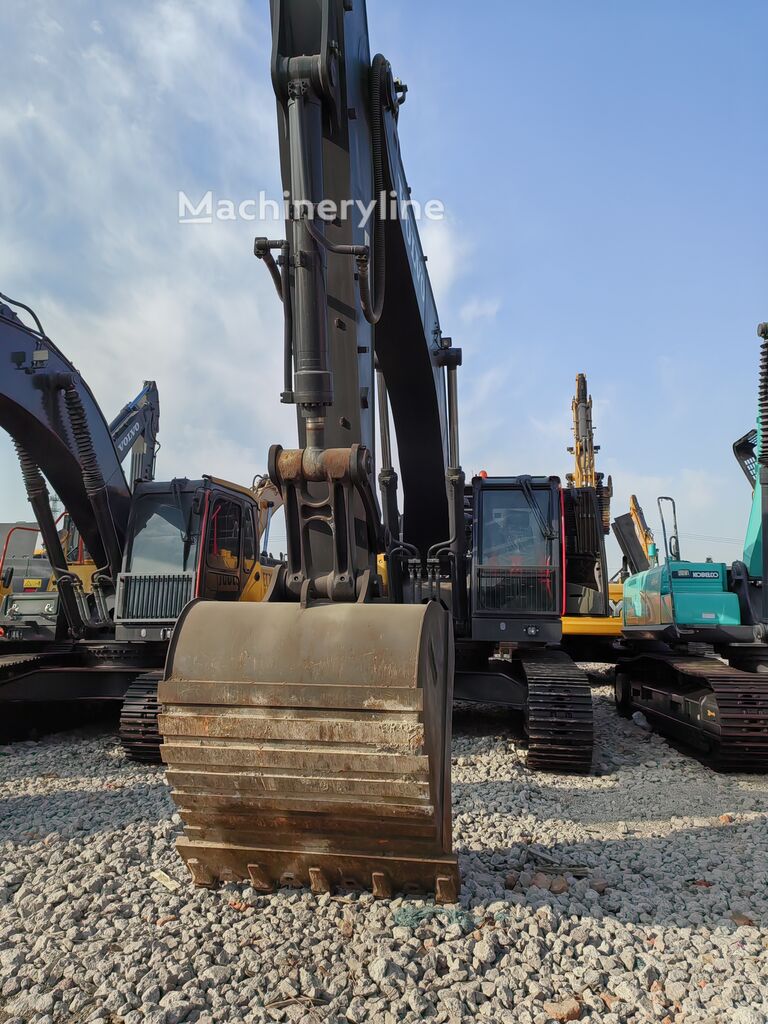 Volvo EC350DL bager guseničar