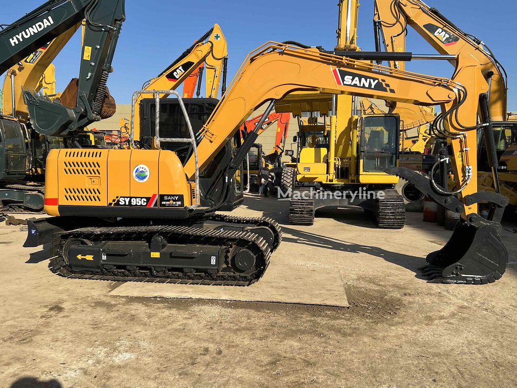 Sany SY95C bager guseničar
