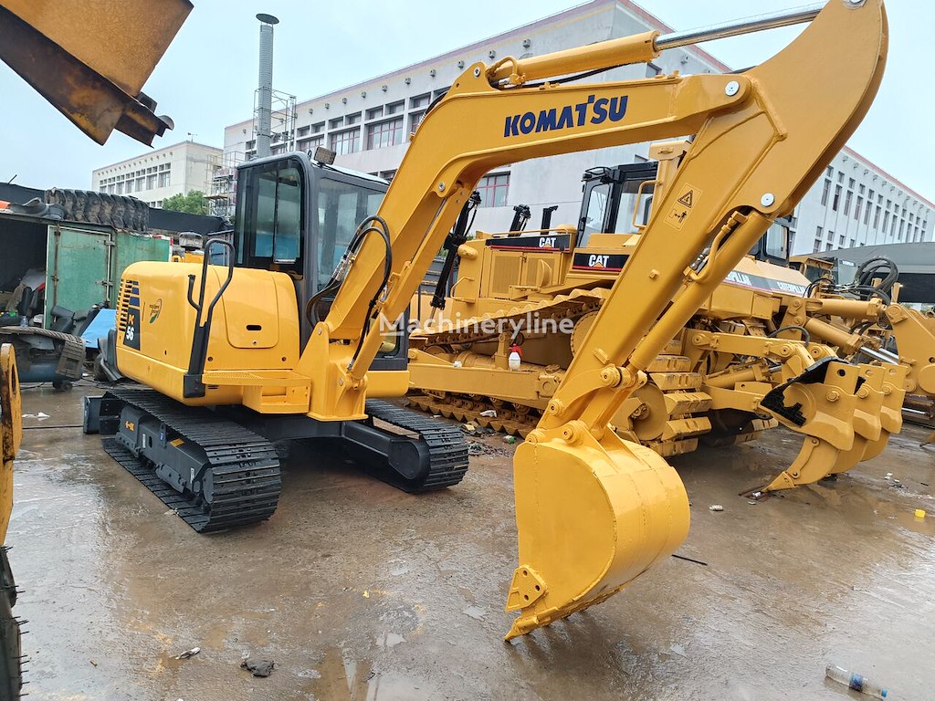 Komatsu PC56 midi bager
