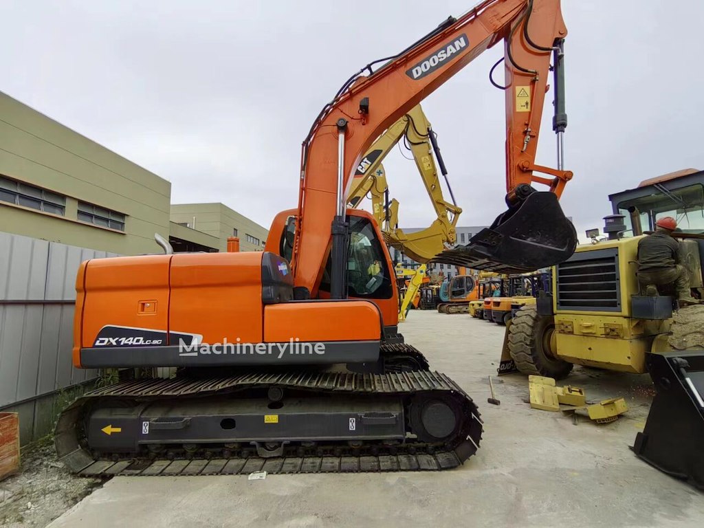 Doosan DX140LC-9C midi bager