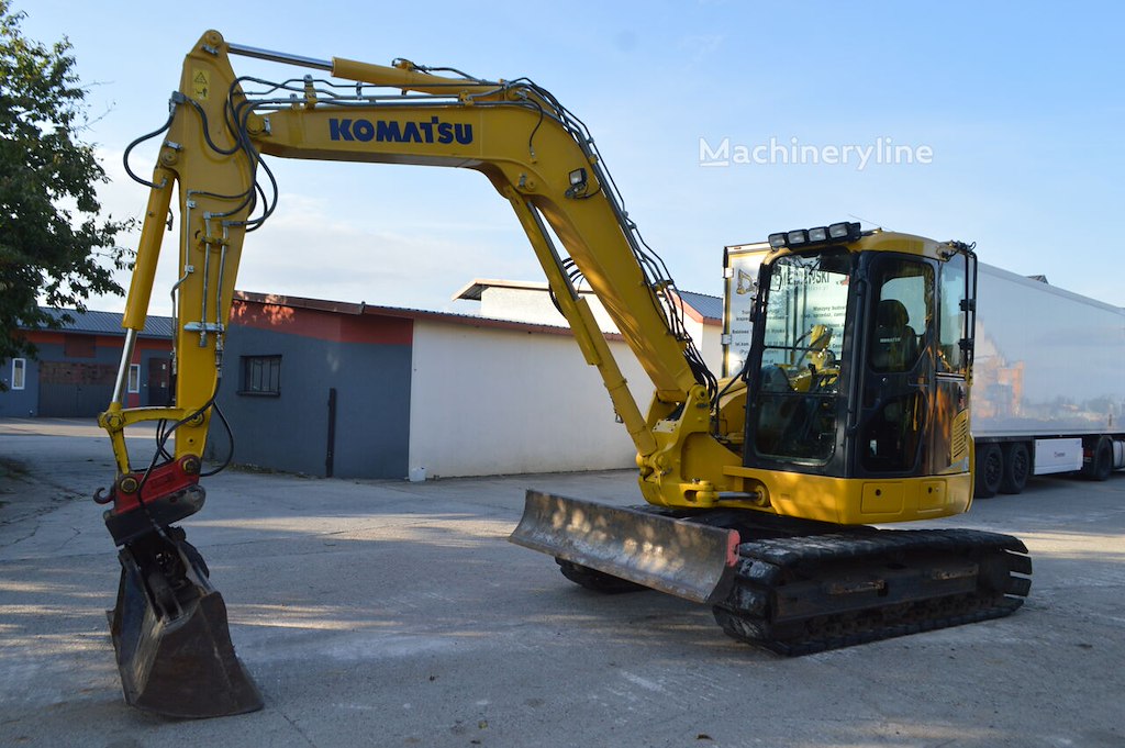 Komatsu PC88 midi bager
