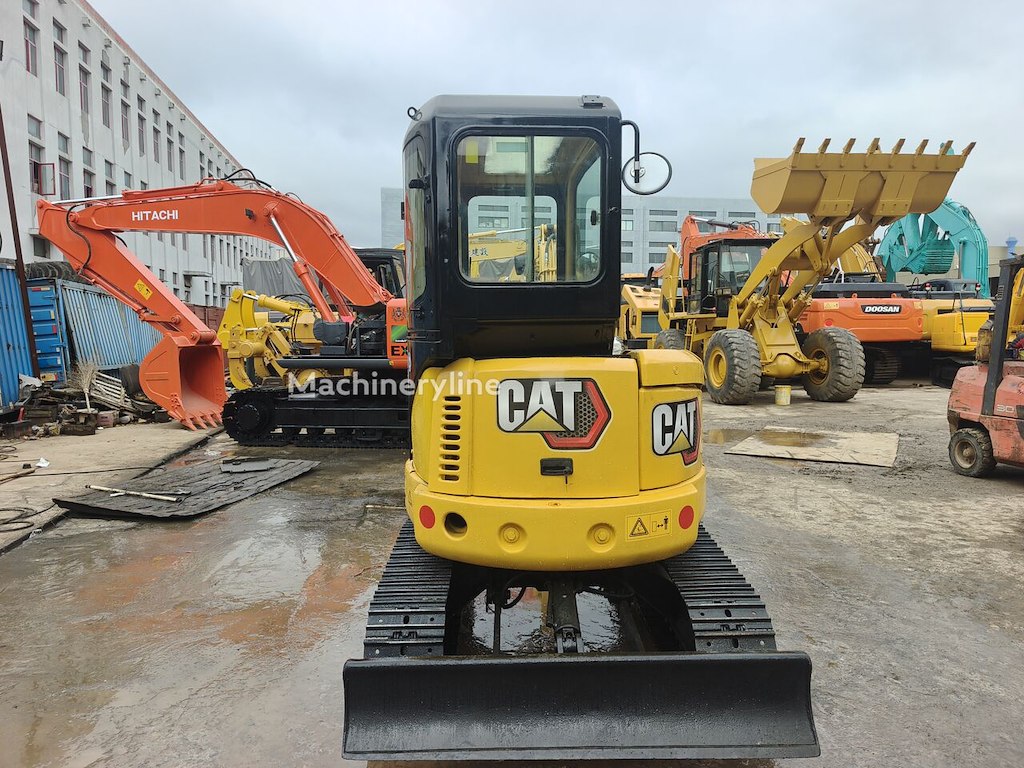 Caterpillar 303.5e mini bager