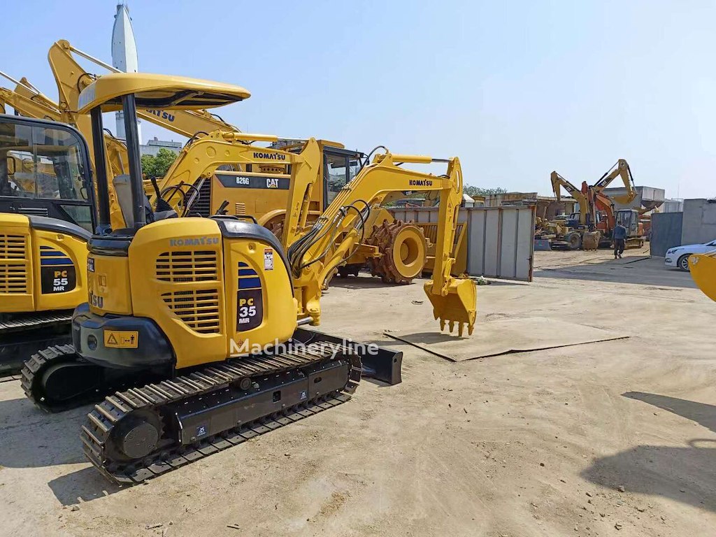 Komatsu PC35 mini bager