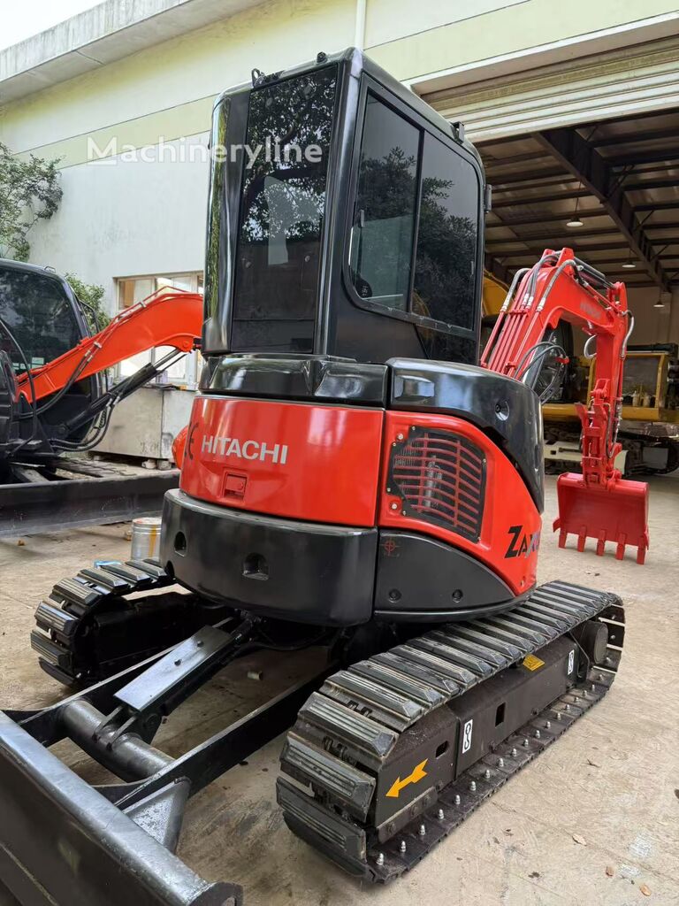 Hitachi ZX35 mini bager