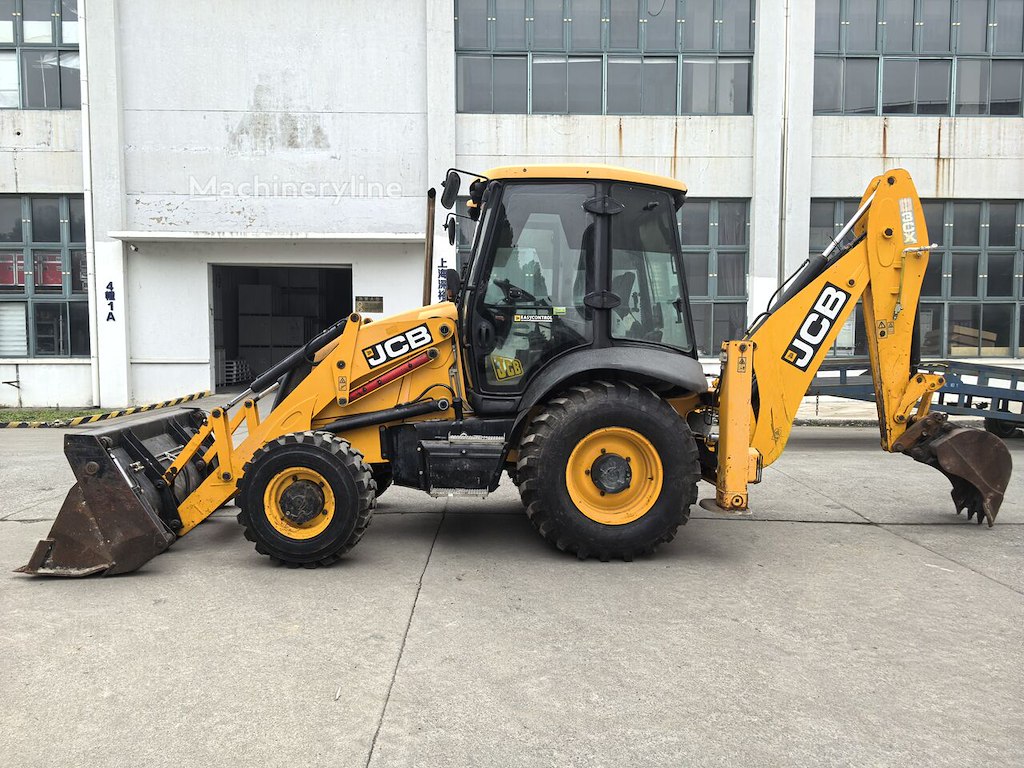 JCB 3CX bager-utovarivač
