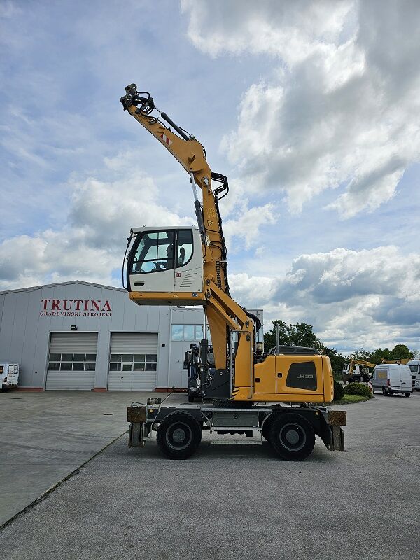 Liebherr LH22M bager za pretovar