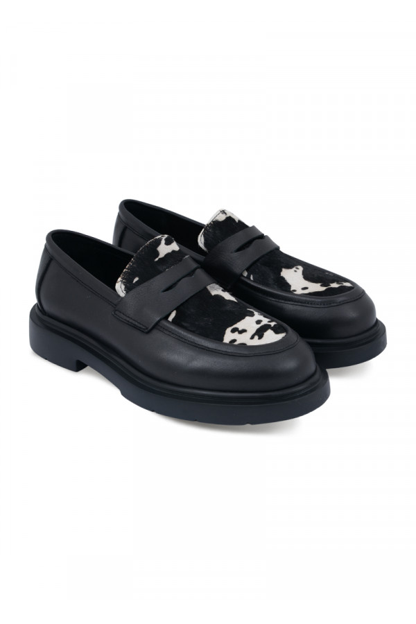 LOAFER