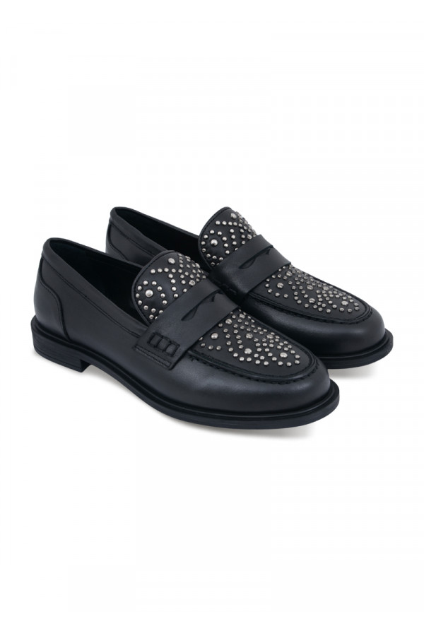 LOAFER