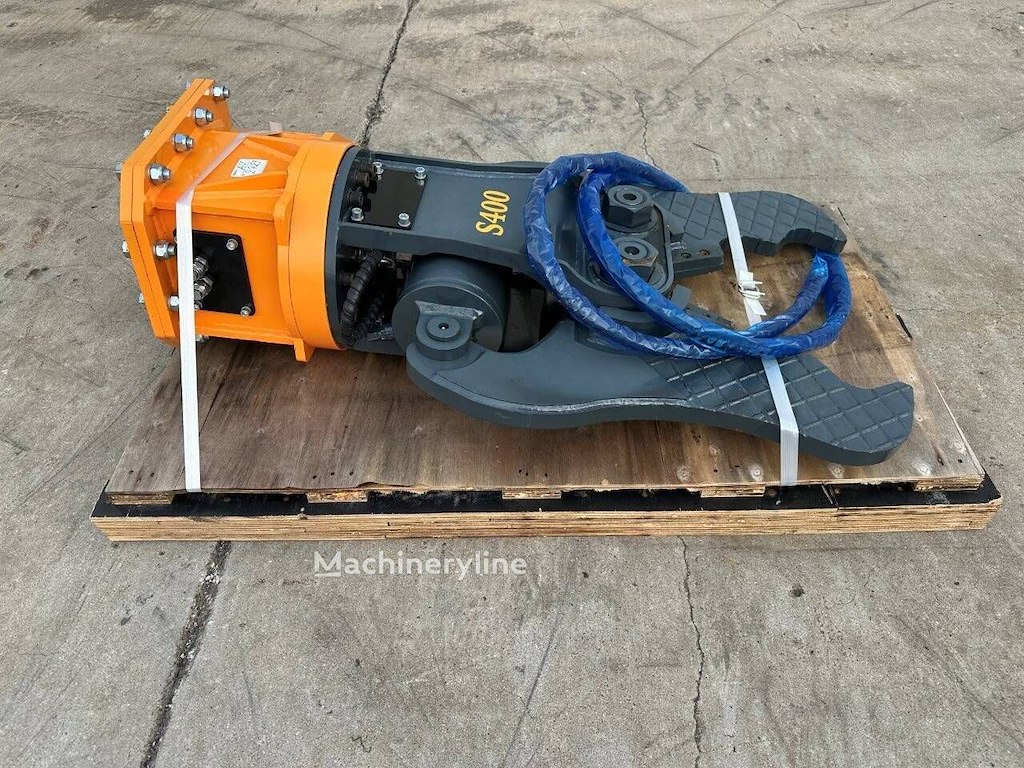 Prodaje se S400 glodalicu za asfalt na aukciji